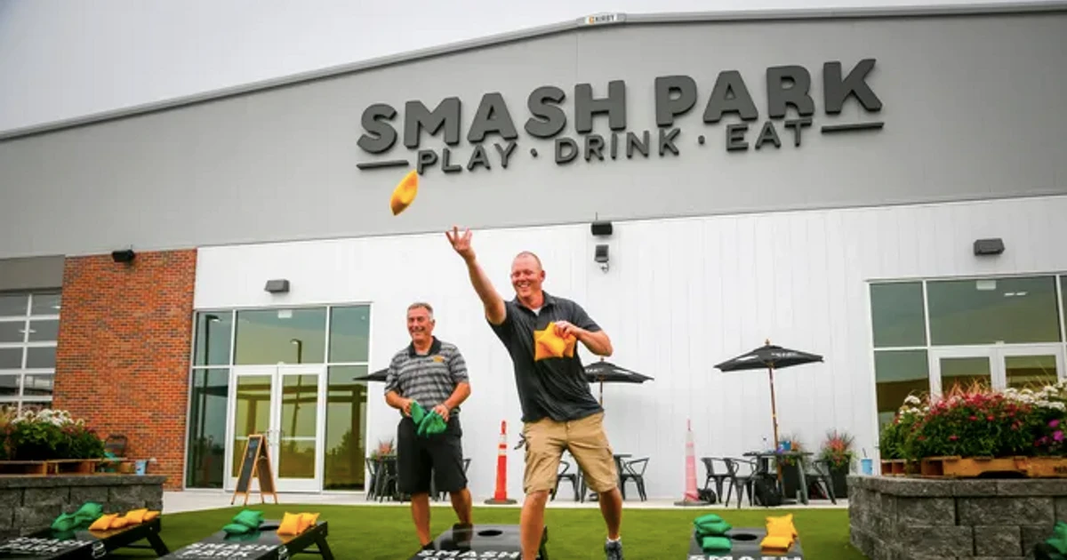 Smash Park Omaha – Games, Food & Fun For All Ages In La Vista